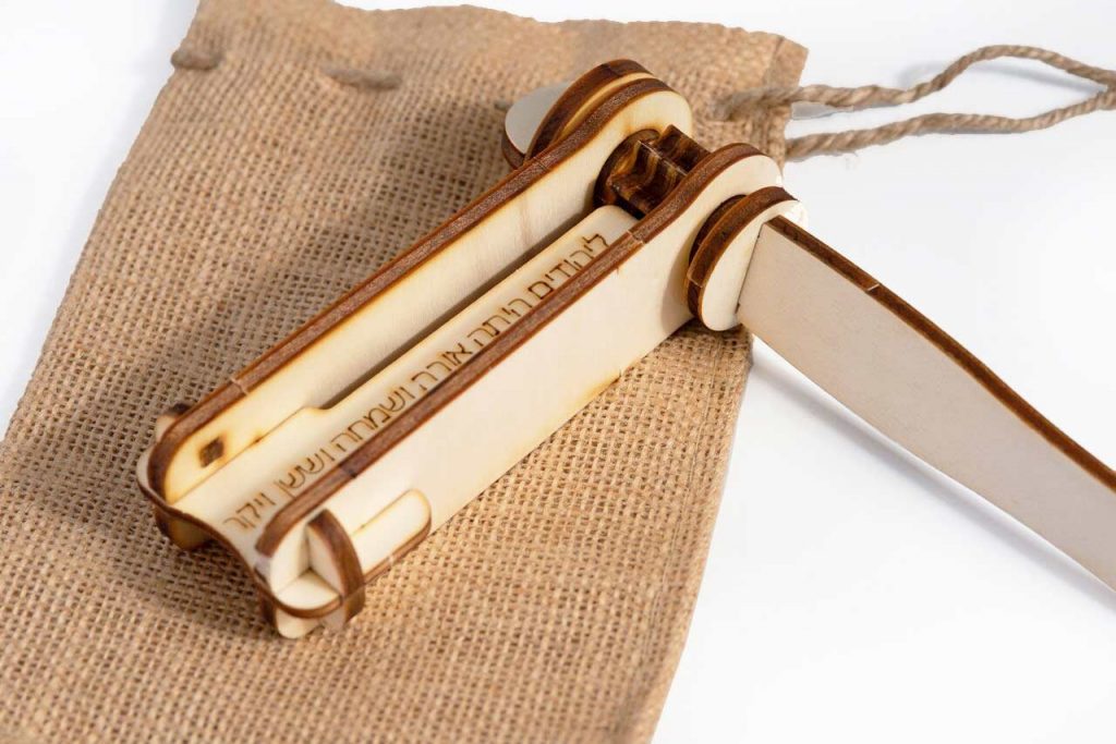 Make-Your-Own Grogger Kit | MyKosherGifts.com